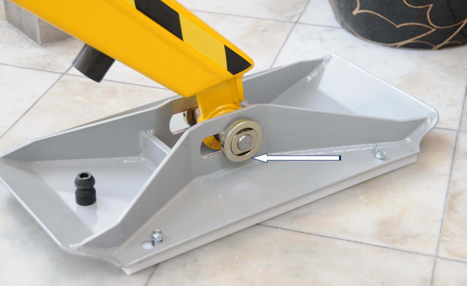 2750 RXJ articulated crawler lift
